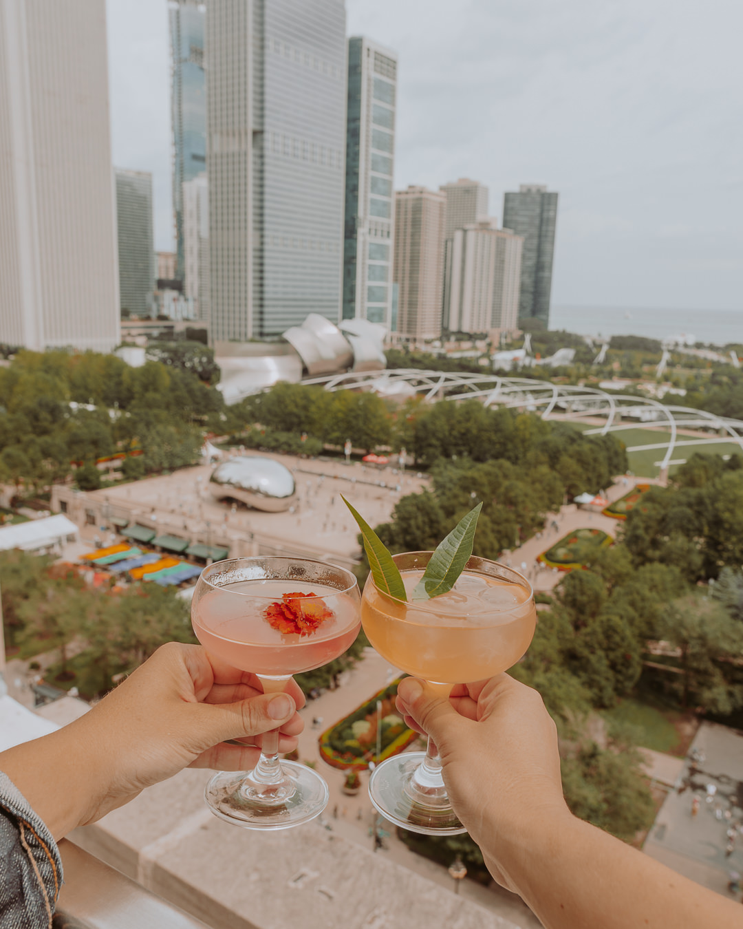 The Best Instagram Spots in Chicago - FashionTravelRepeat