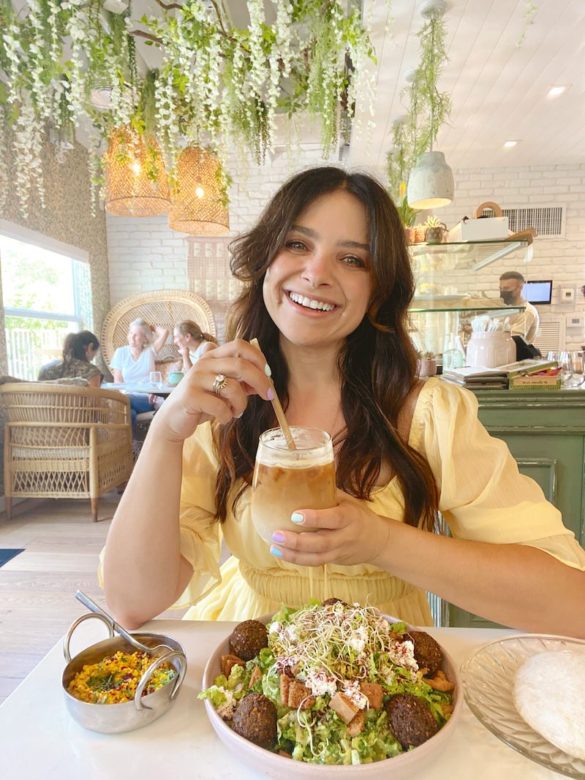 The Best Instagram Spots in Miami - FashionTravelRepeat